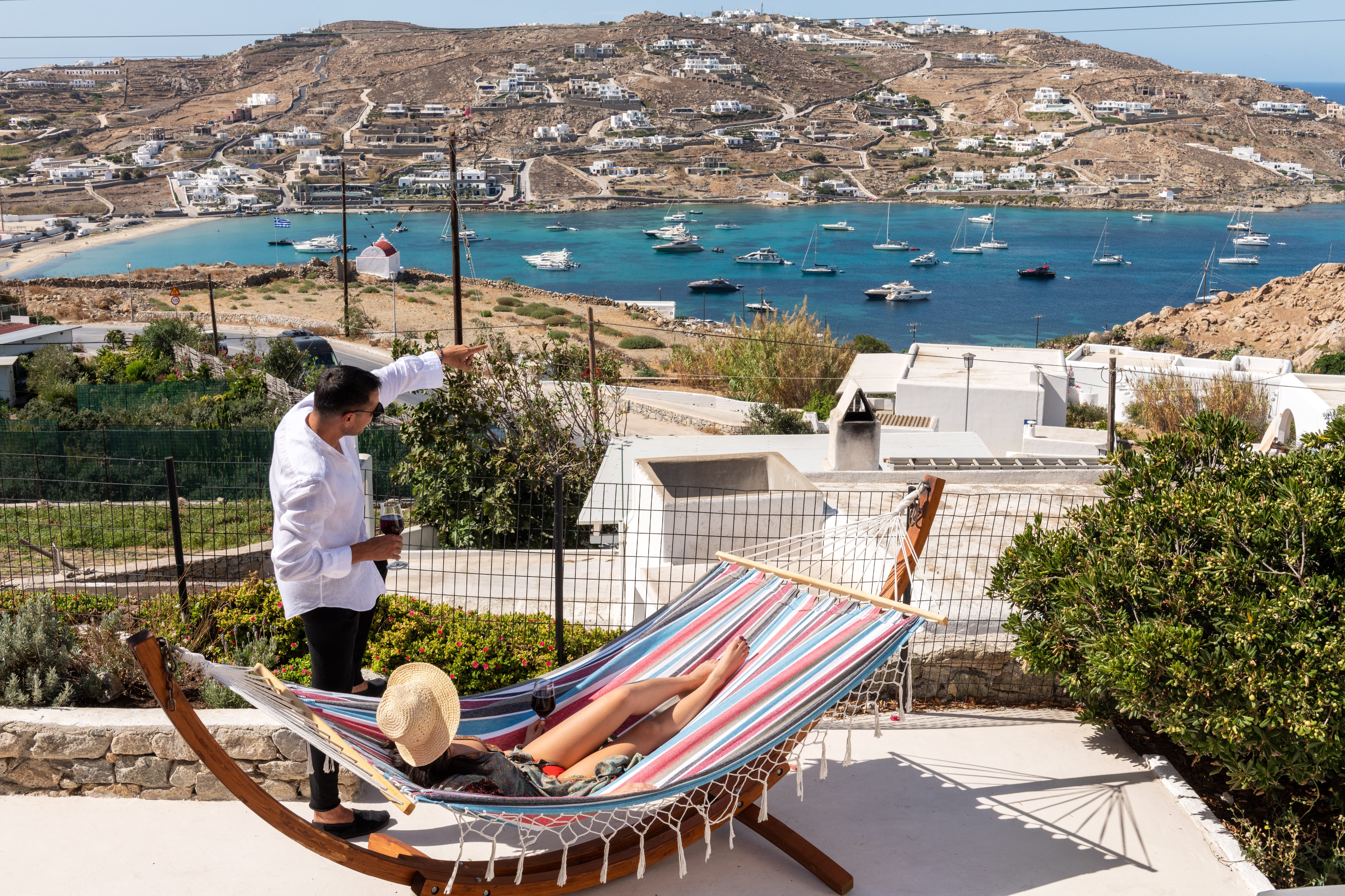 Yalos Hotels - Hotel apartments and villas in Mykonos & Santorini with ...