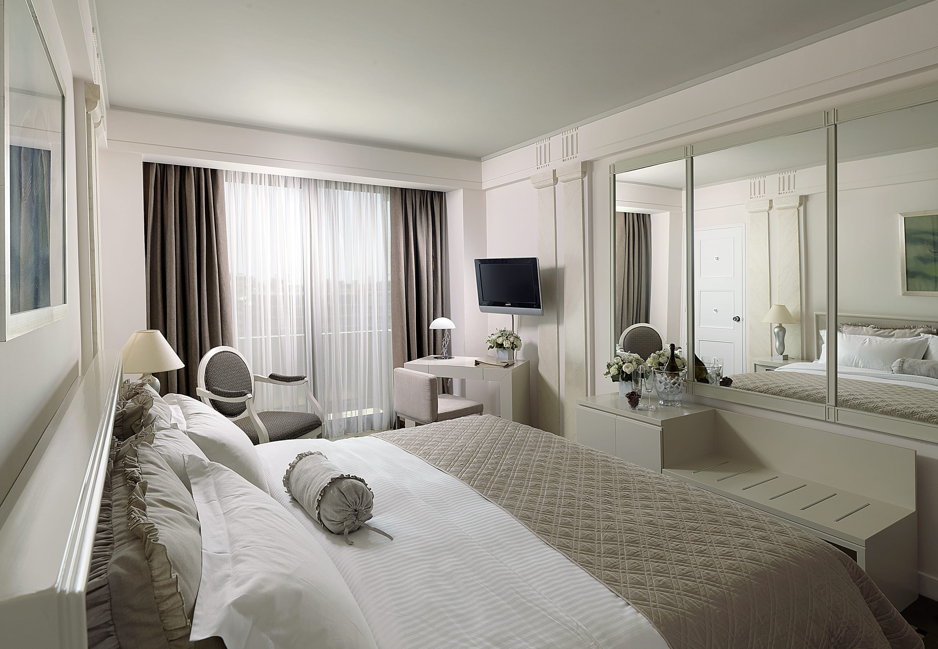 Superior Rooms - NJV Athens Plaza Hotel