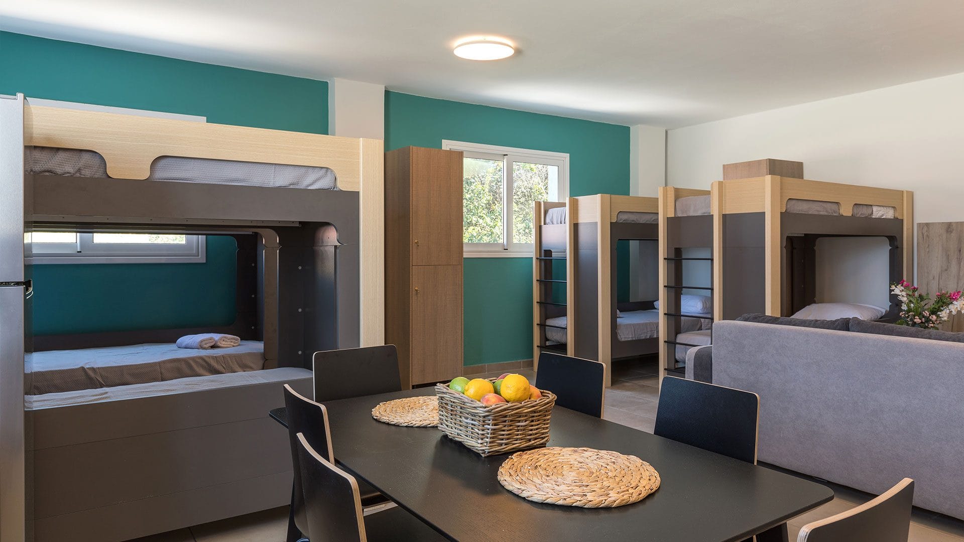 Local Hostel & Suites I Corfu | Moraitis Hostel Corfu